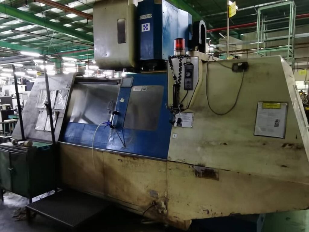 Extron MG32 Vertical Machining Center Machine - A.K. Machine Traders
