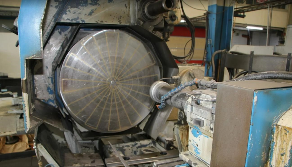 WMW SI 8S Internal Grinding Machine - A.K. Machine Traders