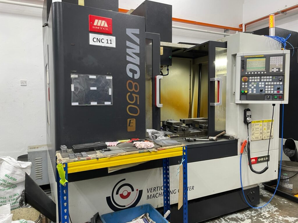 SMTCL 850E CNC VMC - A.K. Machine Traders