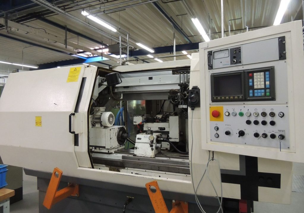 Junker BUAJ 30 CNC Cylindrical Grinder - A.K. Machine Traders